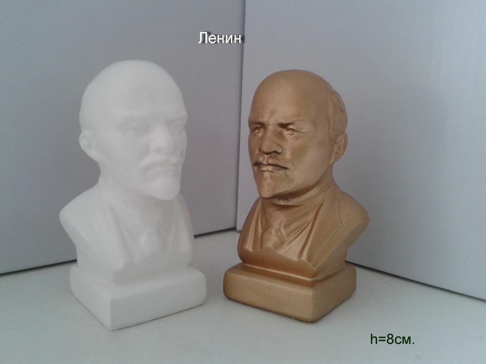 Бюсты знаменитых людей